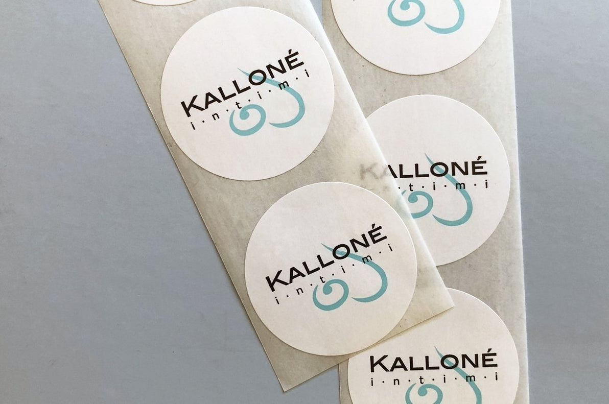 Canadian Pantone Inks Sticker Printing On Rolls | Clubcard — Clubcard ...